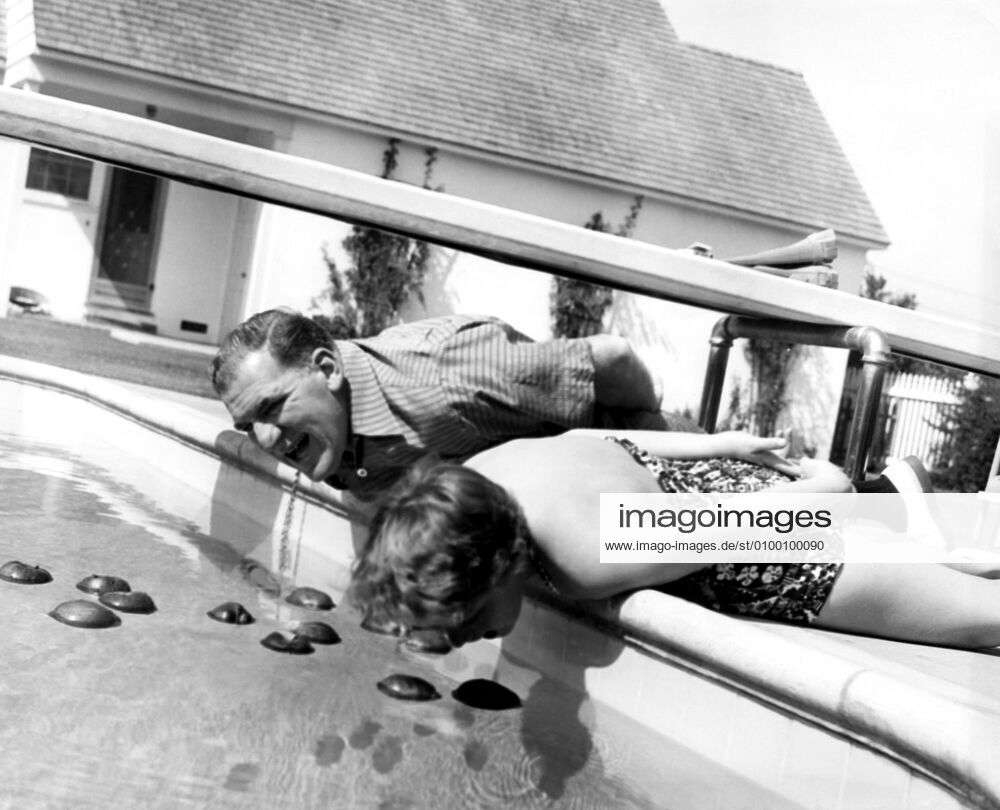 LIFE OF RILEY, William Bendix, Stephanie Bendix, 1953-58 Courtesy ...