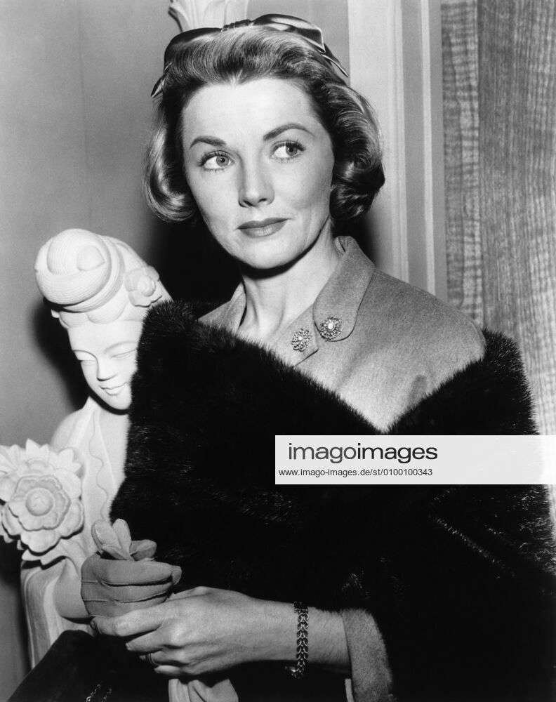 LUX PLAYHOUSE, Phyllis Coates, 1958-1959 Courtesy Everett Collection ...