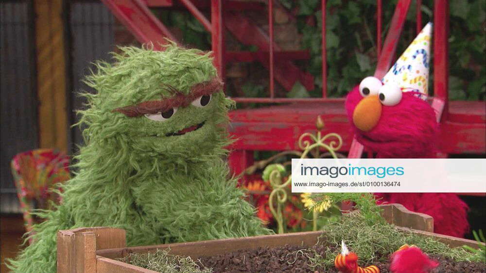 SESAME STREET, from left: Oscar the Grouch, Elmo, Be Kind To Your Worm ...
