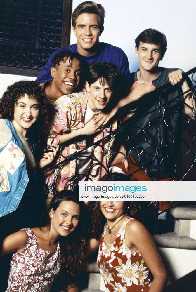 RUNNING THE HALLS, : Lackey Bevis, Senta Moses, Craig Kirkwood, Richard ...