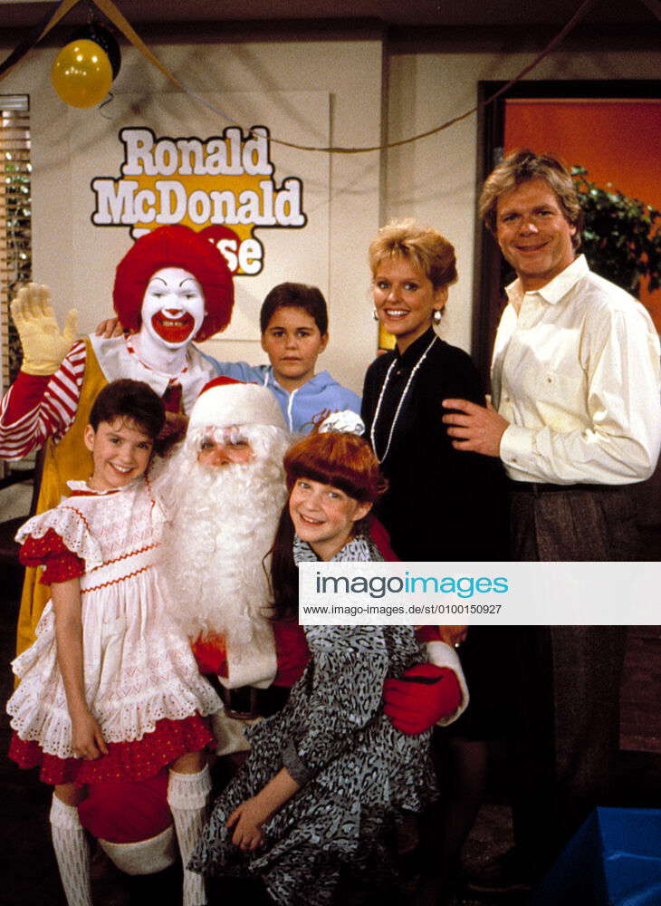 SMALL WONDER, Jerry Supiran, Marla Pennington, Dick Christie, Tiffany ...