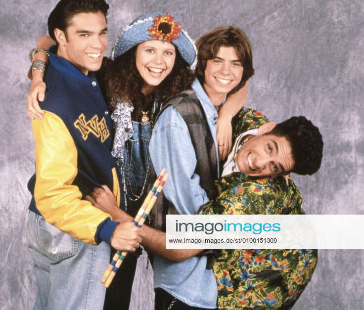 SUPERHUMAN SAMUARI SYBER-SQUAD, from left: Kevin Castro, Robin Mary ...