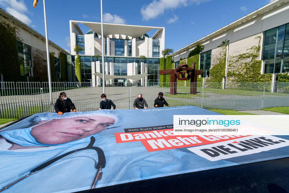 On Care Day, the party DIE LINKE protests in front of the Federal ...