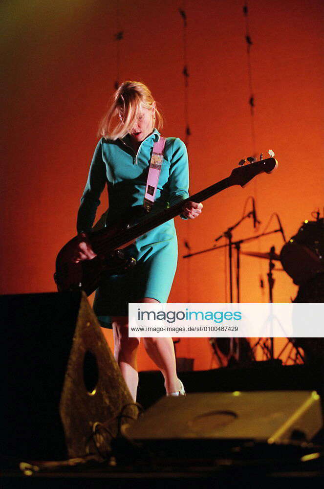 49 concert 96 Sonic Youth, singer, guitarist, rock, music, rock night