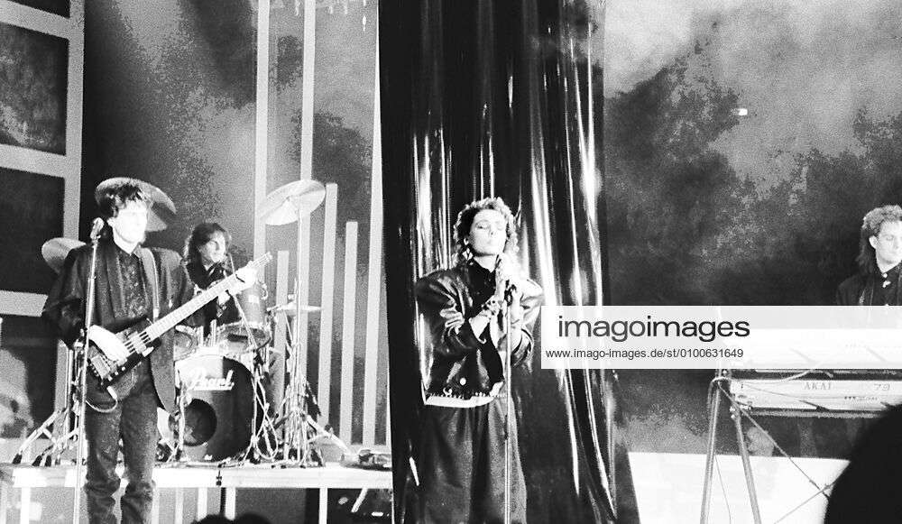 1 concert Sandra, German Schlager singer, singer, Schlager, 80s ...