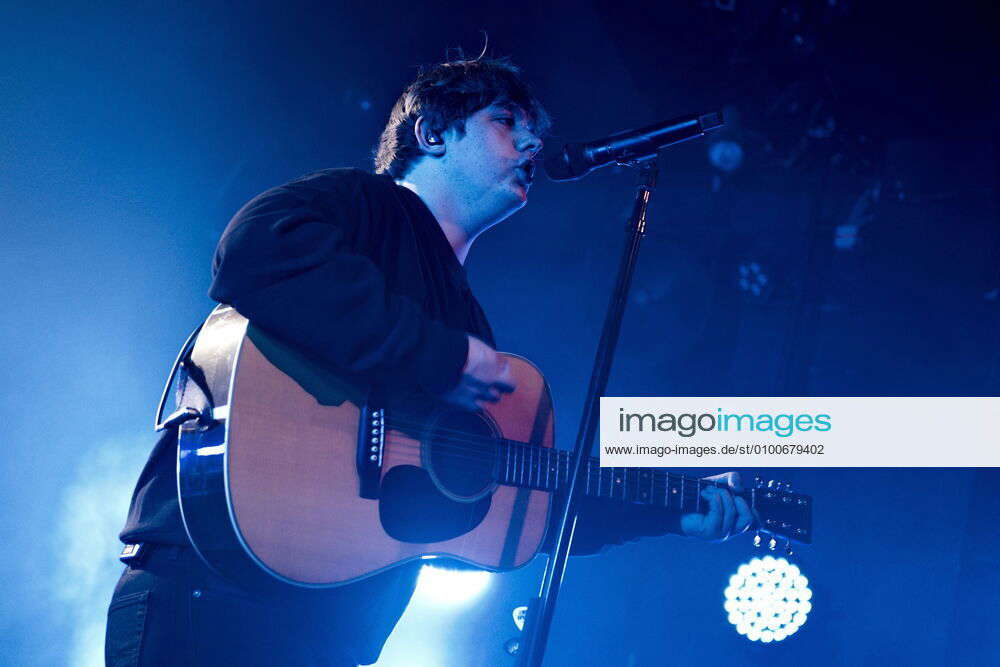 93 Lewis CAPALDI , Concert of the Scottish singer songwriter who is ...