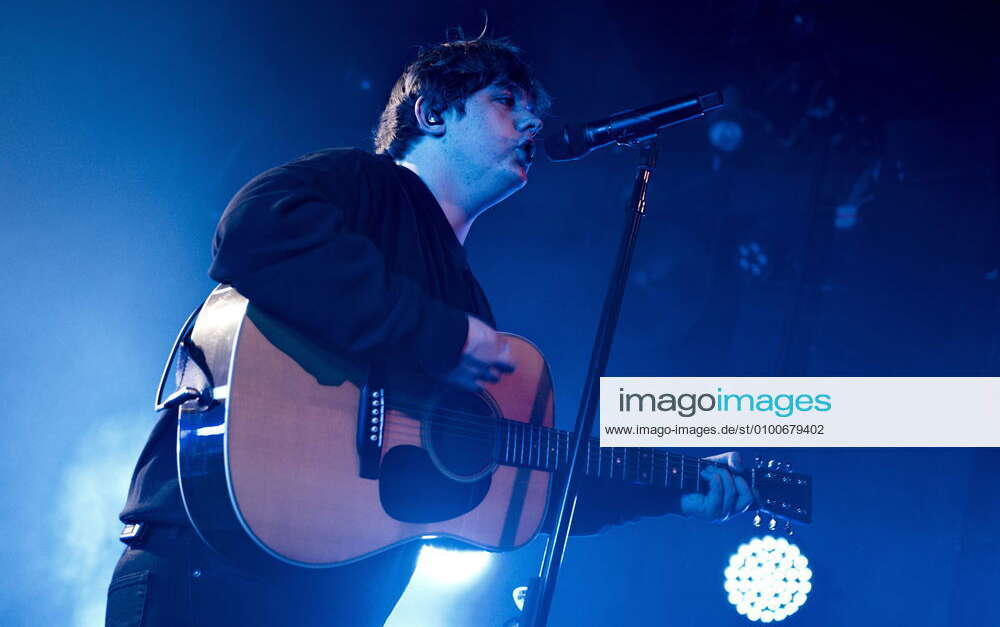 93 Lewis CAPALDI , Concert of the Scottish singer songwriter who is ...