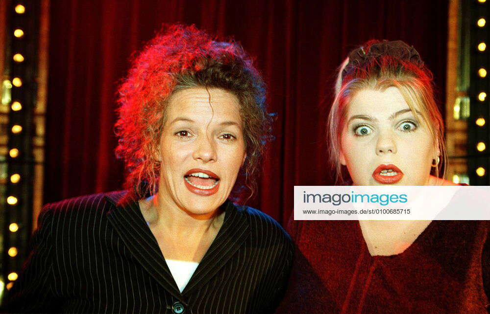 7 Portrait 97 Queen B, Ina Müller and Edda Schnittgard, comedy, cabaret ...