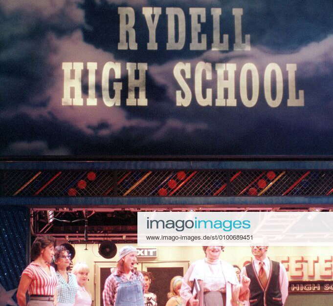 27 Musical 98 Grease, scene at Rydell High School, in front Sissy ...