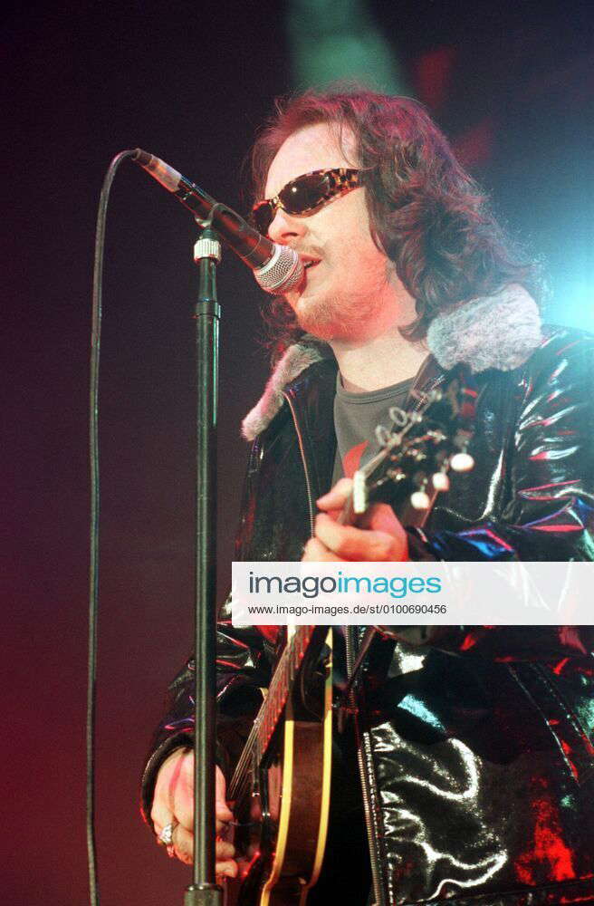 27 Concert 99 Zucchero, Adelmo Fornaciari, Italian rock star, music ...