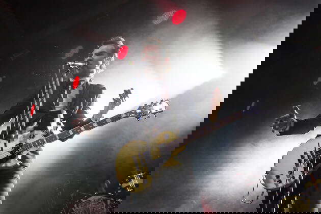 19 Concert Royal Republic, singer and girarrist Adam Grahn live in ...