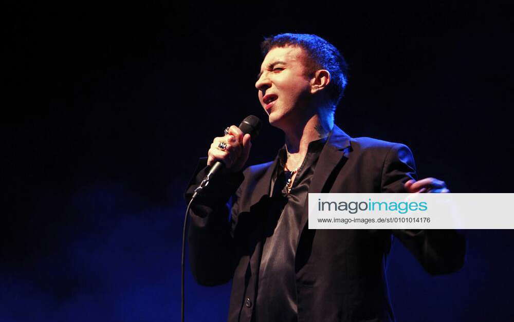 16 concert MARC ALMOND Band, singer Marc Almond, The Variete 30 Years ...