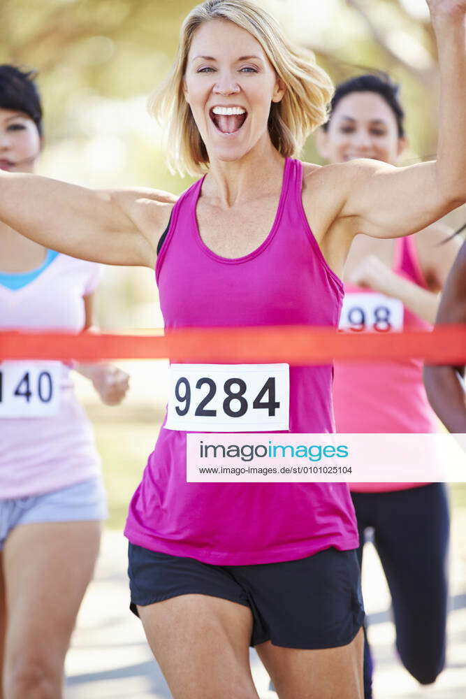 race, marathon, cheering, champion, finish line mmq-kxa, model released