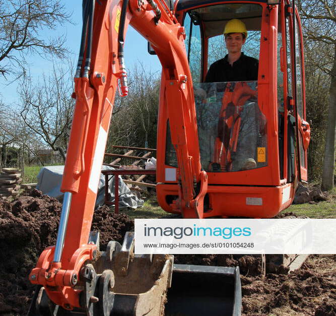 excavator,skid loader mnm-gut,model released