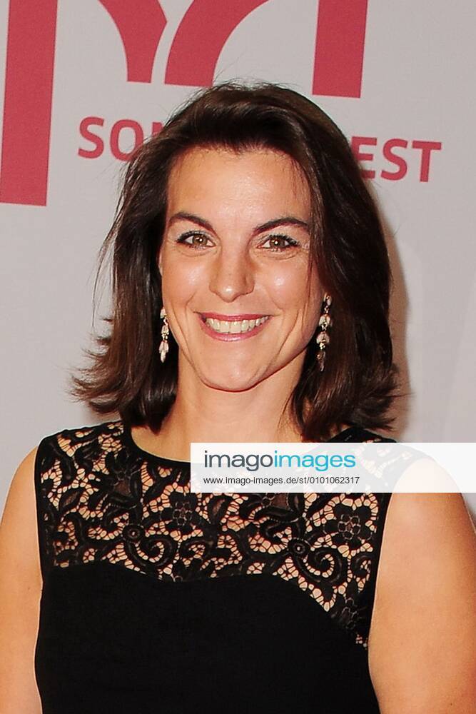 122 Isabelle Körner Fotocall zum Sommerfest des VPRT von Pro7 Sat1 in ...