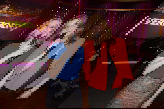 1101, The presenters Susan Link and Kim Fisher RIVERBOAT at MDR in ...