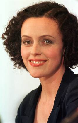 1 Berlinale 99 Maria Schrader, German actress, press conference, TV ...