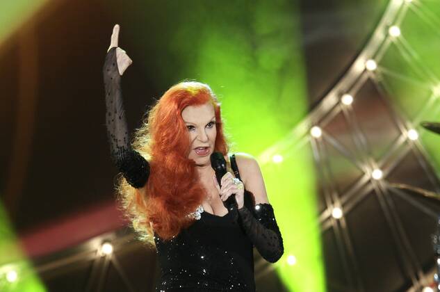 8 TV Milva singer, in Berlin Velodrom, ZDF, television, show, TV show ...