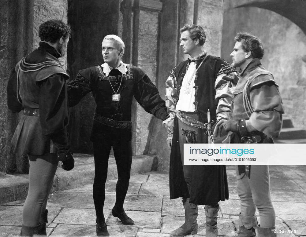 HAMLET ANTHONY QUAYLE AS THE SEA CAPTAIN, LAURENCE OLIVIER AS HAMLET ...