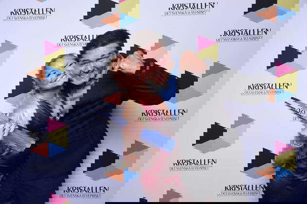 Tove Helgesson and Simon Lundman with the award for Reality Program of ...