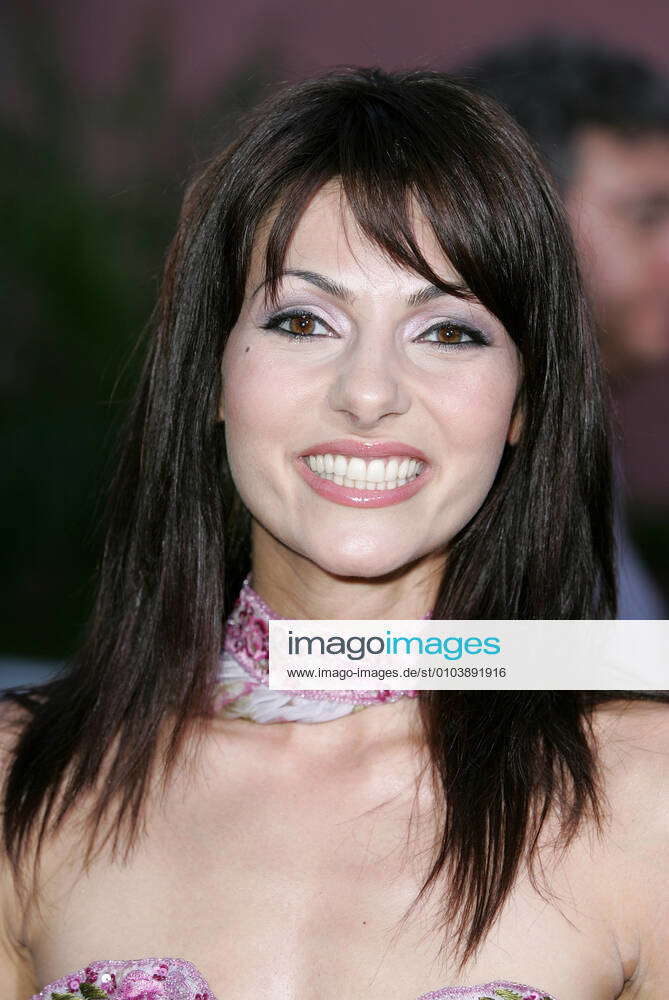 Silvia Colloca Actress Van Helsing World Premiere Universal silvia-colloca-actress-van-helsing-world-premiere-universal