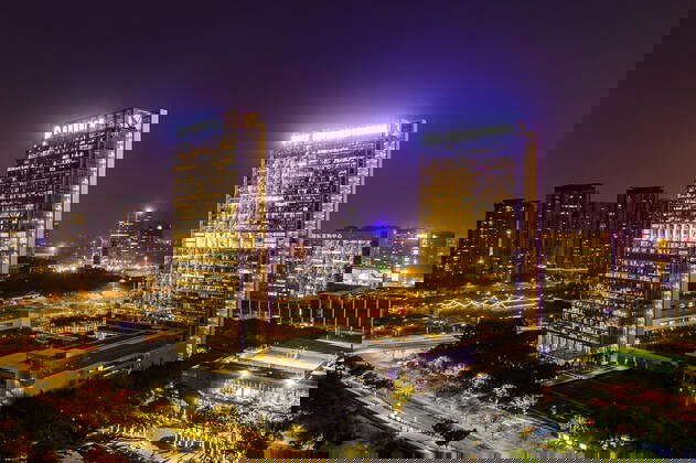 Poly International Plaza, Pazhou Convention and Exhibition Center ...