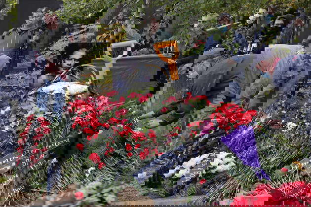 MOSCOW, RUSSIA - OCTOBER 3, 2020: A funeral of Russian neo-Nazi ...