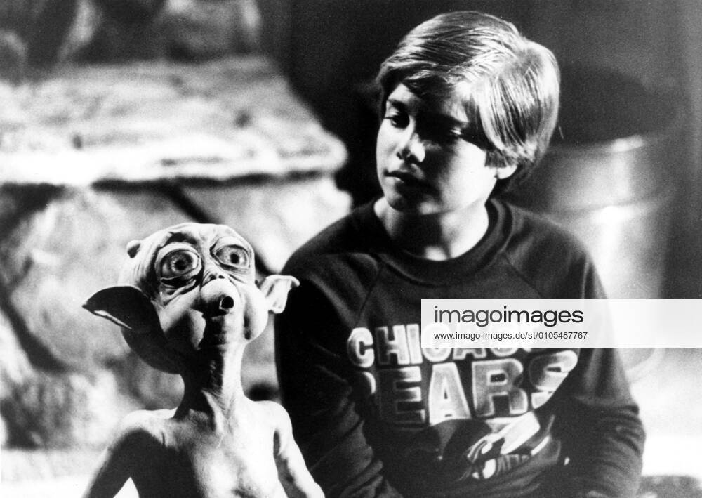 MAC AND ME MAC - , JADE CALEGORY MAC AND ME Date: 1988 Mandatory credit ...