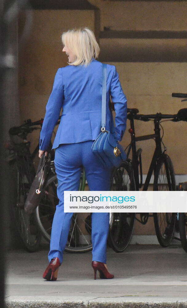 Photograph of Liz Truss. Elizabeth Mary Truss (1975-) a British ...