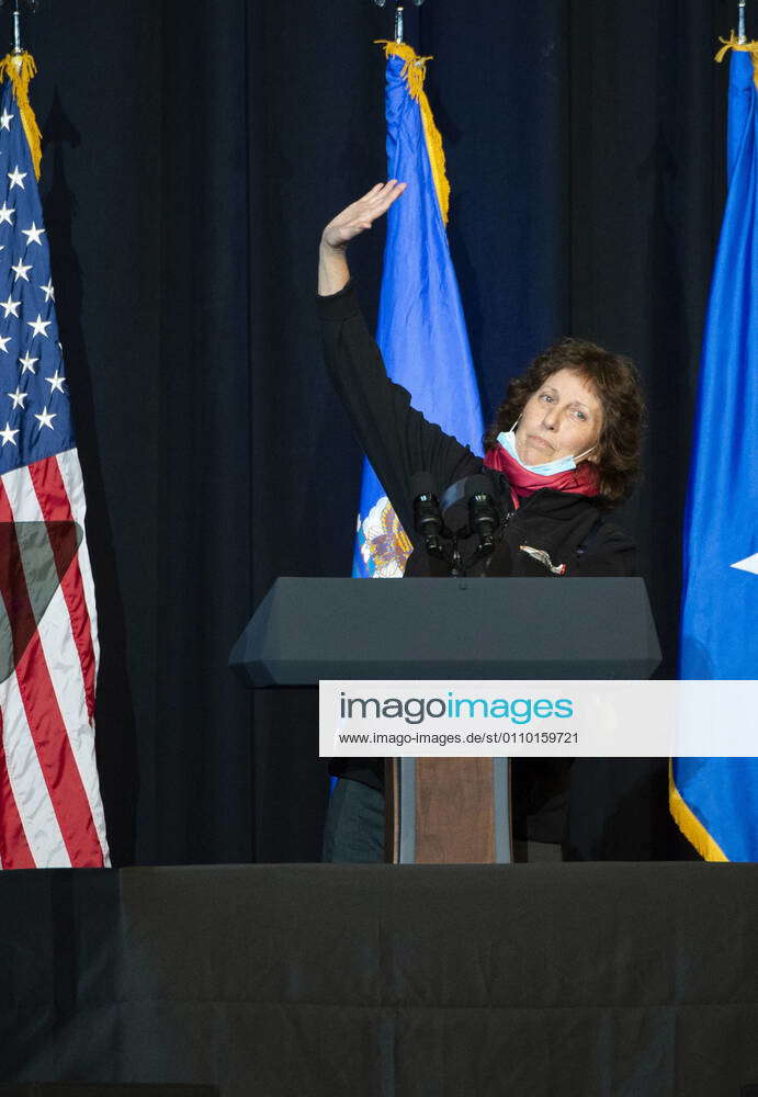 United States: Victoria Yeager, wife of Brig. Gen. Chuck Yeager ...