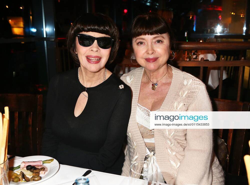 Mireille Mathieu with sister Monique at the Autumn Festival of ...