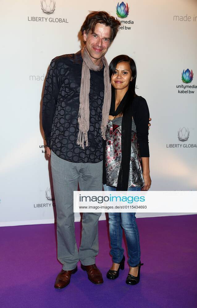 Actor Johannes Brandrup with girlfriend Mary Ann Zarate at the business ...