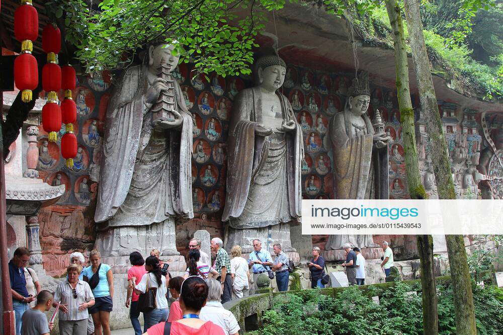 Three Saints of Huayan School of Buddhism treasure peak mountain ...