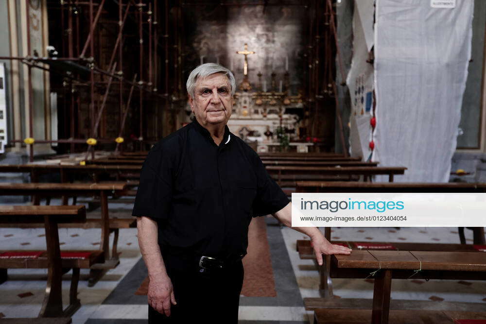 Naples - Appeal of the parish priest Mario Rega of the Church of San ...