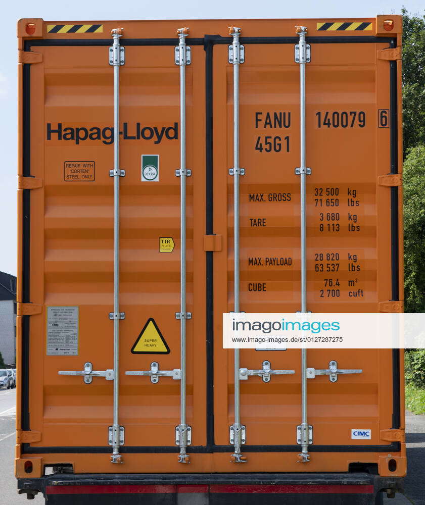 Freight container, Overseas container, Labeling of a standard container