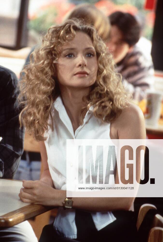 BYE BYE LOVE, Maria Pitillo, 1995. ph: Dean Williams TM and Copyright ? 20th Century Fox Film Corp