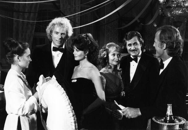 SEARCH FOR TOMORROW, from left: Susan Monts, Rod Arrants, Sherry Mathis ...