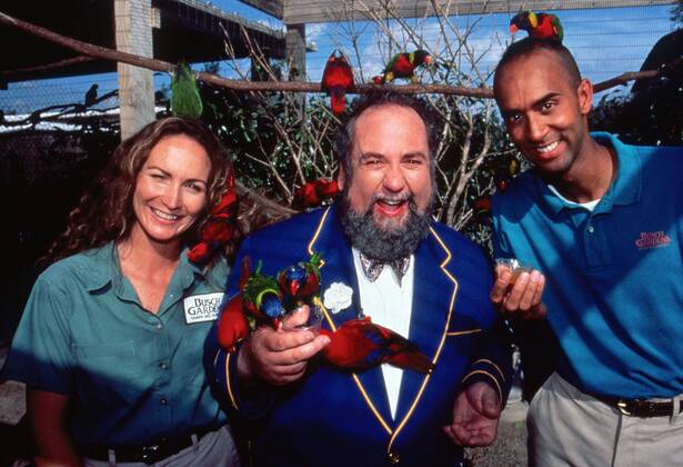 THE ALL NEW CAPTAIN KANGAROO, from left: Margo McKnight, Chuck Cureau ...