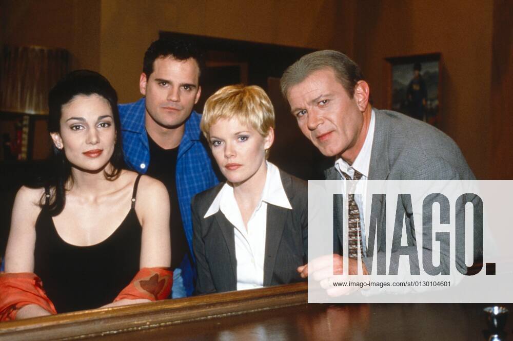 AS THE WORLD TURNS, from left: Annie Parisse, Michael Park, Maura West ...