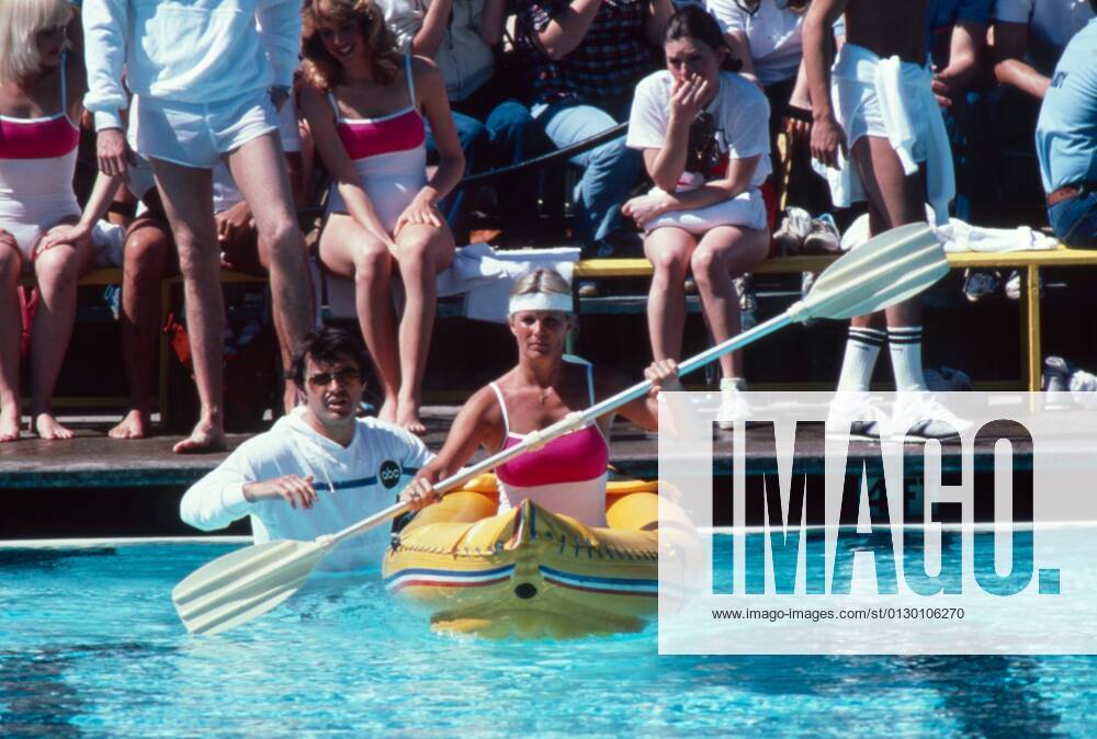 BATTLE OF THE NETWORK STARS X, from left: Robert Urich, Linda Evans ...