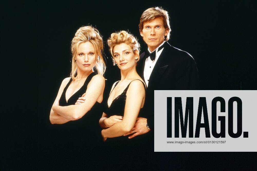 THE GUIDING LIGHT, from left: Beth Chamberlin, Beth Ehlers, Hunt Block ...