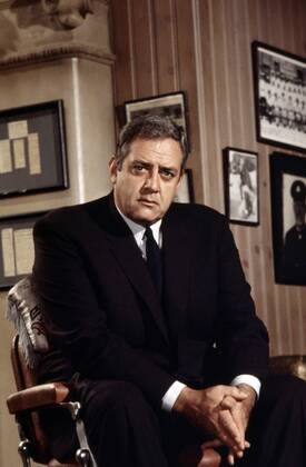 IRONSIDE, Raymond Burr, 1967-1975. ph: Martin Mills TV Guide courtesy ...