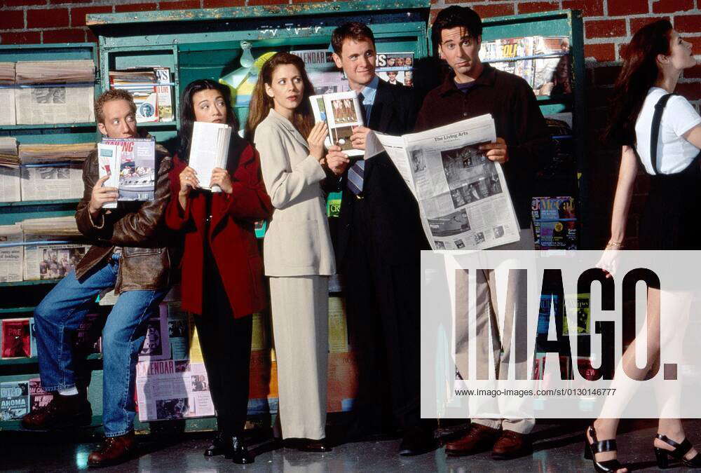 THE SINGLE GUY, from left: Joey Slotnick, Ming-Na Wen, Jessica Hecht ...