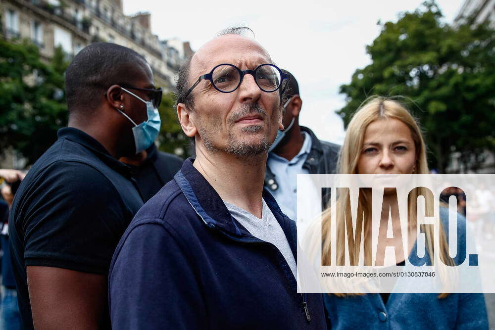 French lawyer of Professor of Medicine Didier Raoult, Fabrice Di Vizio ...