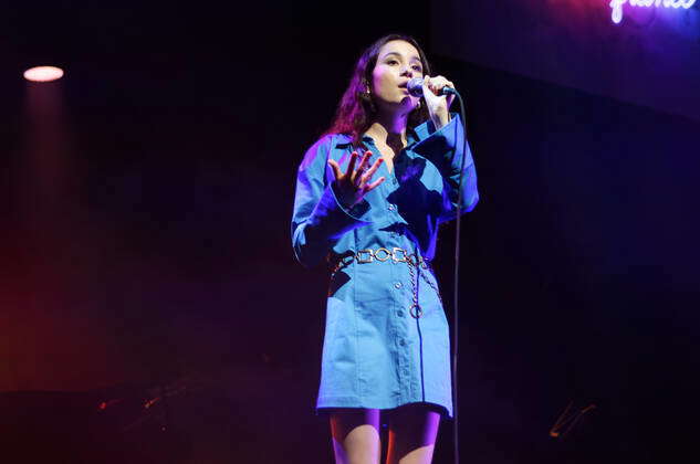 Singer Eddy De Pretto Godfather Of The Radio Recording Concert Nouvelle Scene At Studio 104 Of