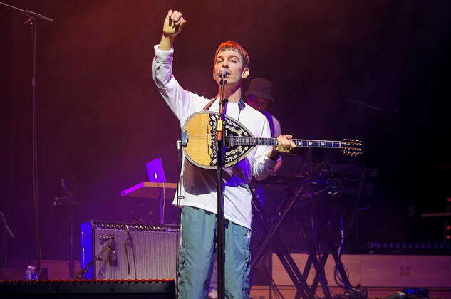 Singer Eddy De Pretto Godfather Of The Radio Recording Concert Nouvelle ...