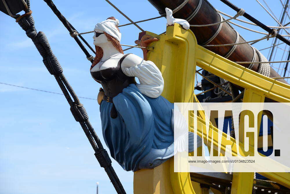 figurehead,figureheads