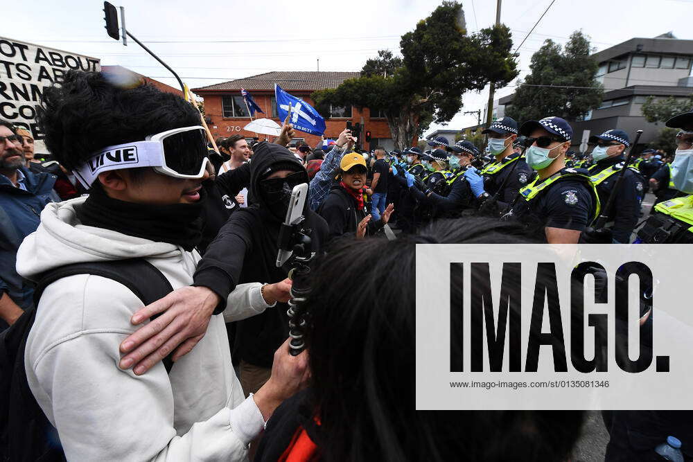 WORLD WIDE RALLY FOR FREEDOM MELBOURNE, Protesters gather during a ˜The ...