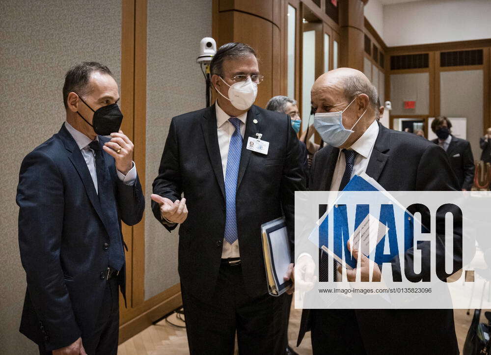 German Foreign Minister Heiko Maas, SPD, and Jean Yves Le Drian ...