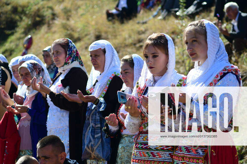 Bulgarian Muslim Women